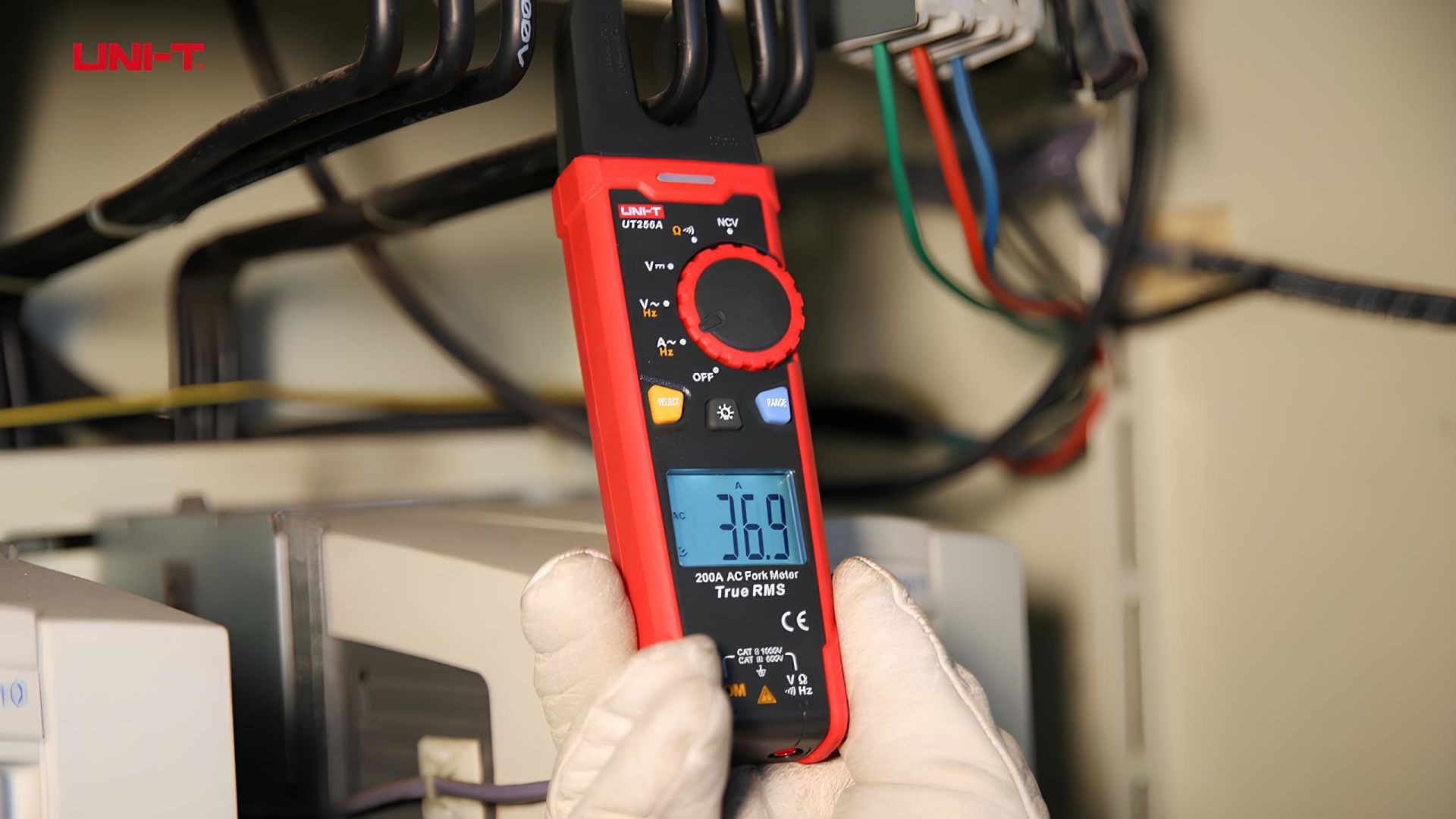 Unit Ut256A 200A True Rms Pensampermetre